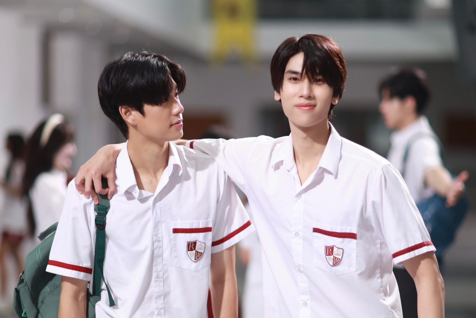 Biodata Phuwin Tangsakyuen : Pendidikan, Karier, Agama, Pacar Hingga ...